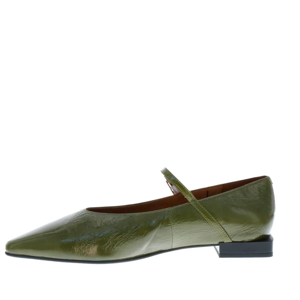 NEO 24503 VENICE KIWI FLAT STRAP PUMP | Women's Pump
